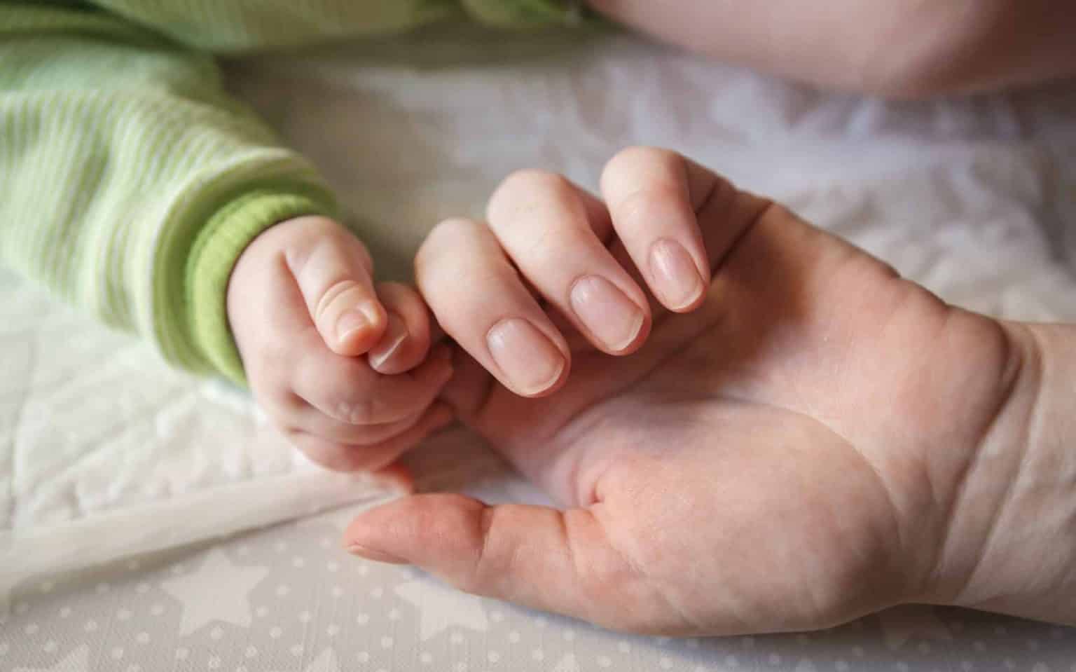 Tactilely Defensive Child: Signs and Activities